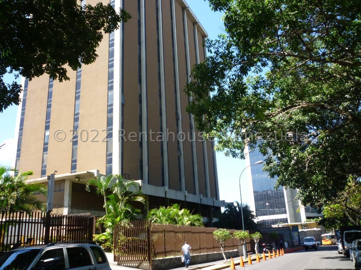 Comercial La Urbina en Venta - 139 M2 - MercadoPiso