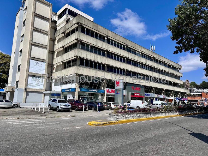 Oficina La Trinidad en Venta - 428 M2 - MercadoPiso