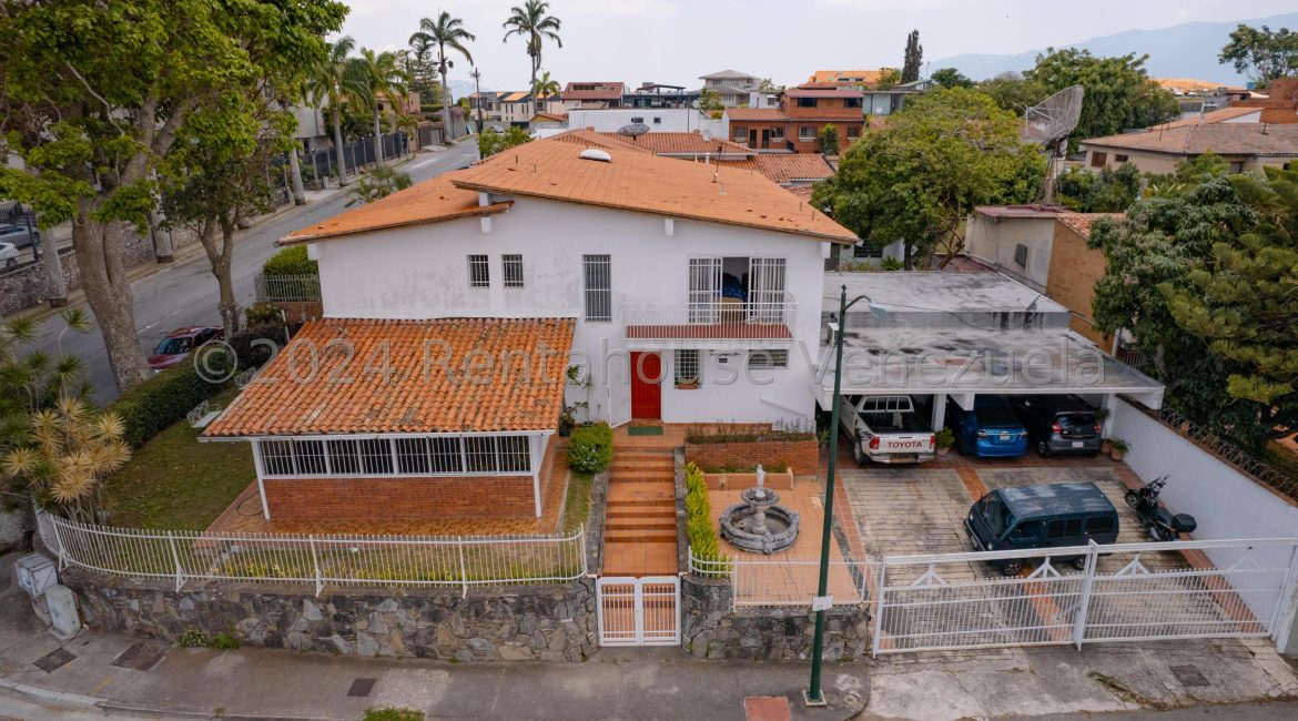 Casa Colinas de Bello Monte en Venta - 345 M2 - MercadoPiso